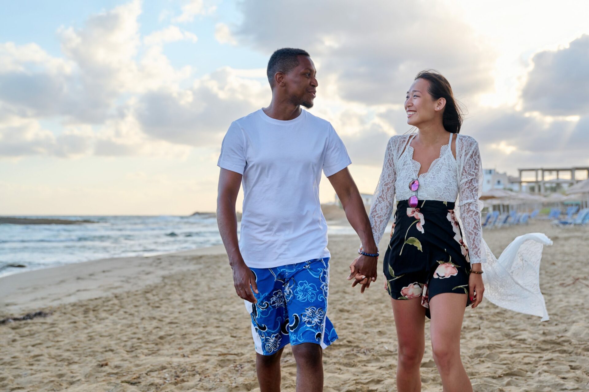 Satisfying Love Relationships - How to Build a Secure Attachment